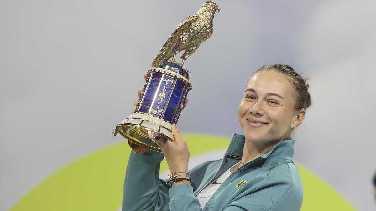 Qatar mở 2025: Anisimova quét qua Ostapenko để yêu cầu danh hiệu ở Doha